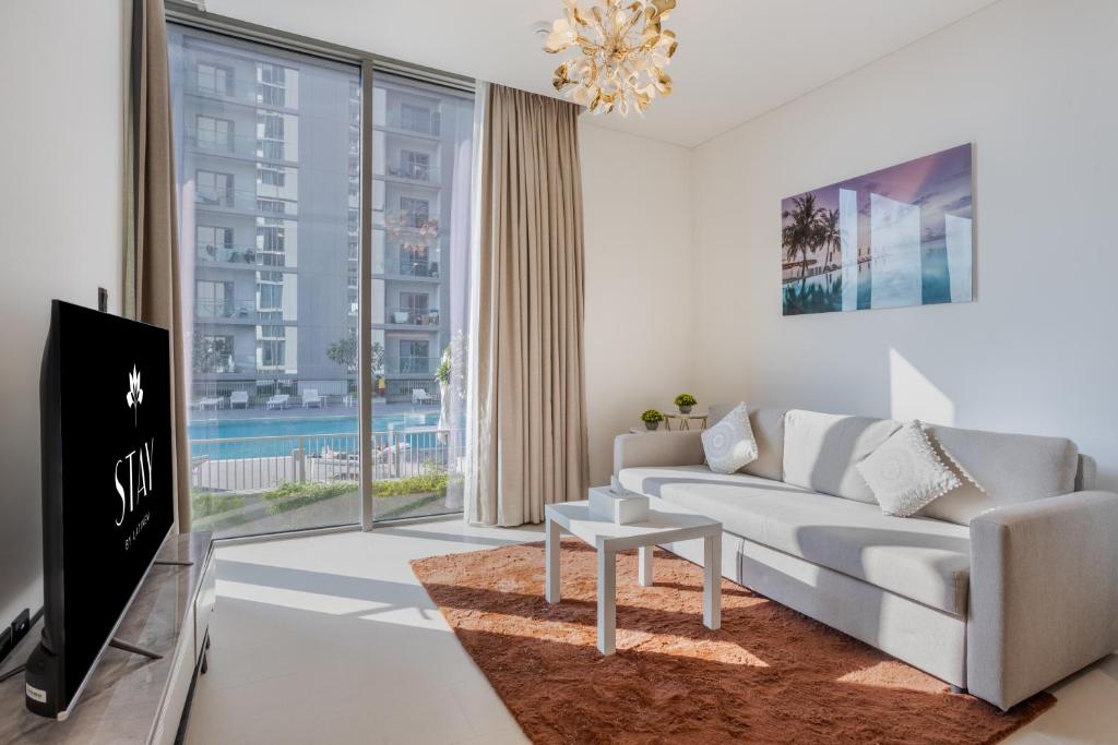 STAY BY LATINEM Luxury 1BR Holiday Home CV B207 near Burj Khalifa ...