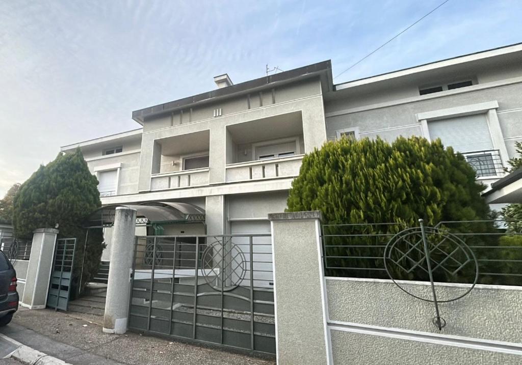 Luxury villa Dedinje residence, Belgrade (updated prices 2026)
