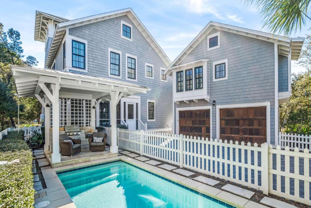 Flagship of Watersound, Watersound Beach (updated prices 2025)