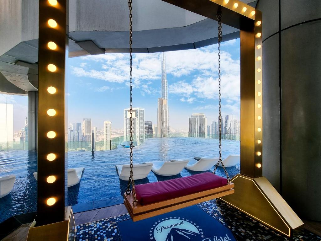 Burj Khalifa Infinity Pool 2BR Sea & City View, Dubai (opdaterede ...