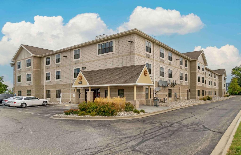 Extended Stay America Suites - Detroit - Madison Heights, Madison ...