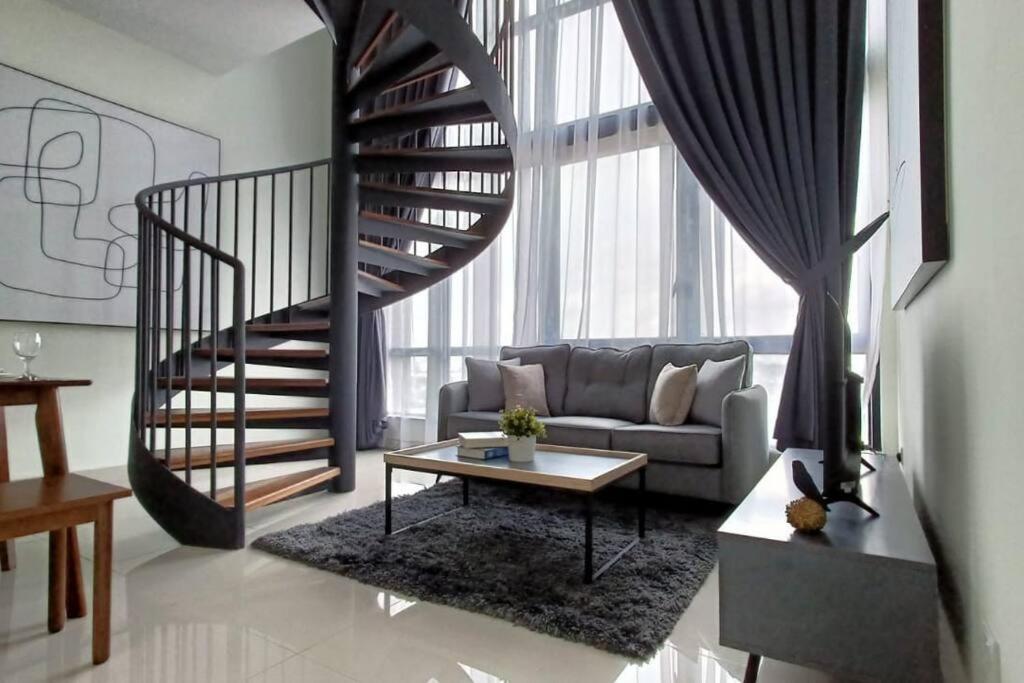 1207 The Apple Melaka 8Pax 3min JonkerSt, Melaka (precios actualizados 2025)