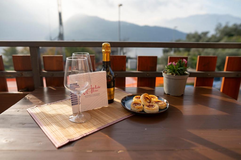 Lago di Sole X 6 Point Break, Marone (updated prices 2025)