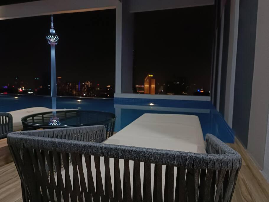COL 31B Modern Infinity Pool KLCC View, Kuala Lumpur (aktualisierte ...
