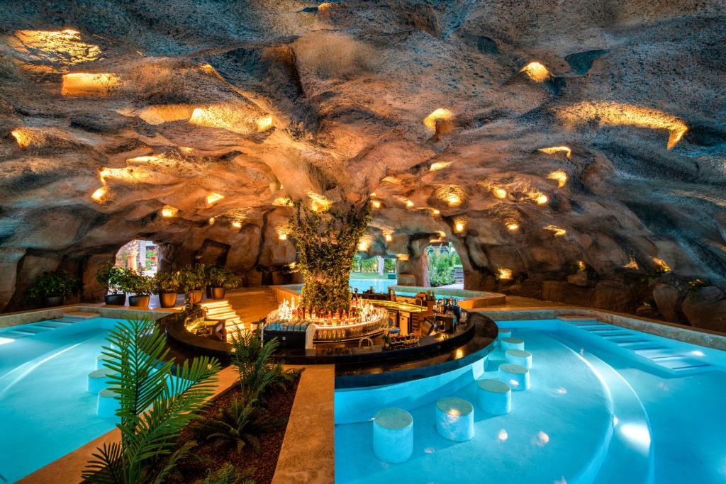 Regnum The Crown, Belek (updated prices 2025)