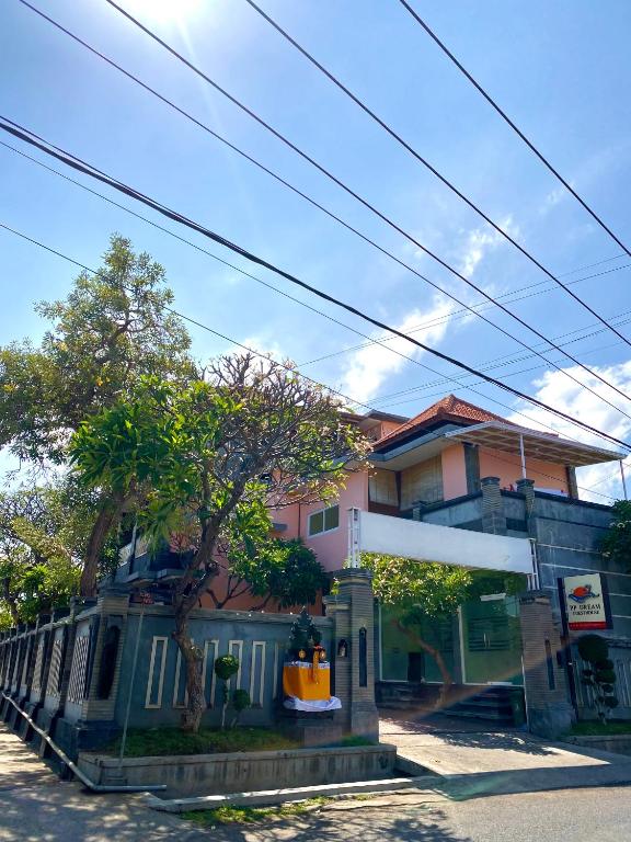 PP Dream Guesthouse, Singaraja (updated prices 2026)