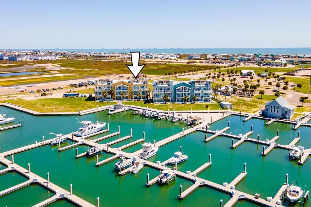 Shorely A Good Time - Water Views! Roof Top Hot Tub!, Port Aransas ...