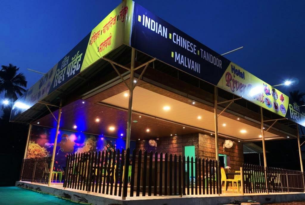 Hotel River Point, Malvan (updated prices 2025)