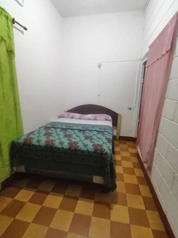 Hotel Modelo, Estación La Ermita (updated prices 2025)
