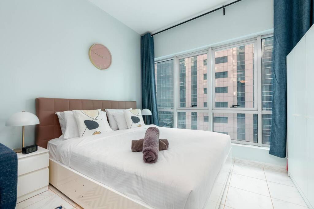 White Sage Renovated Studio Nxt to Metro, Dubai (updated prices 2025)