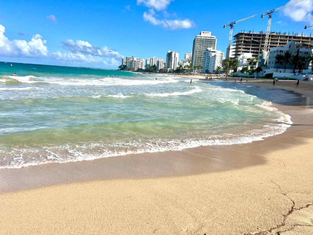 Condado Beachfront Tantra Apartment, San Juan (updated prices 2025)