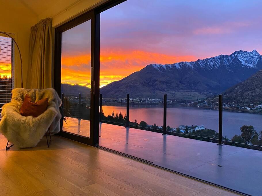 Ataahua Luxury Penthouse, Queenstown (updated prices 2025)