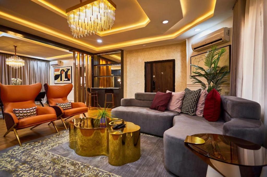 VINTAGE vi, Lagos (updated prices 2025)