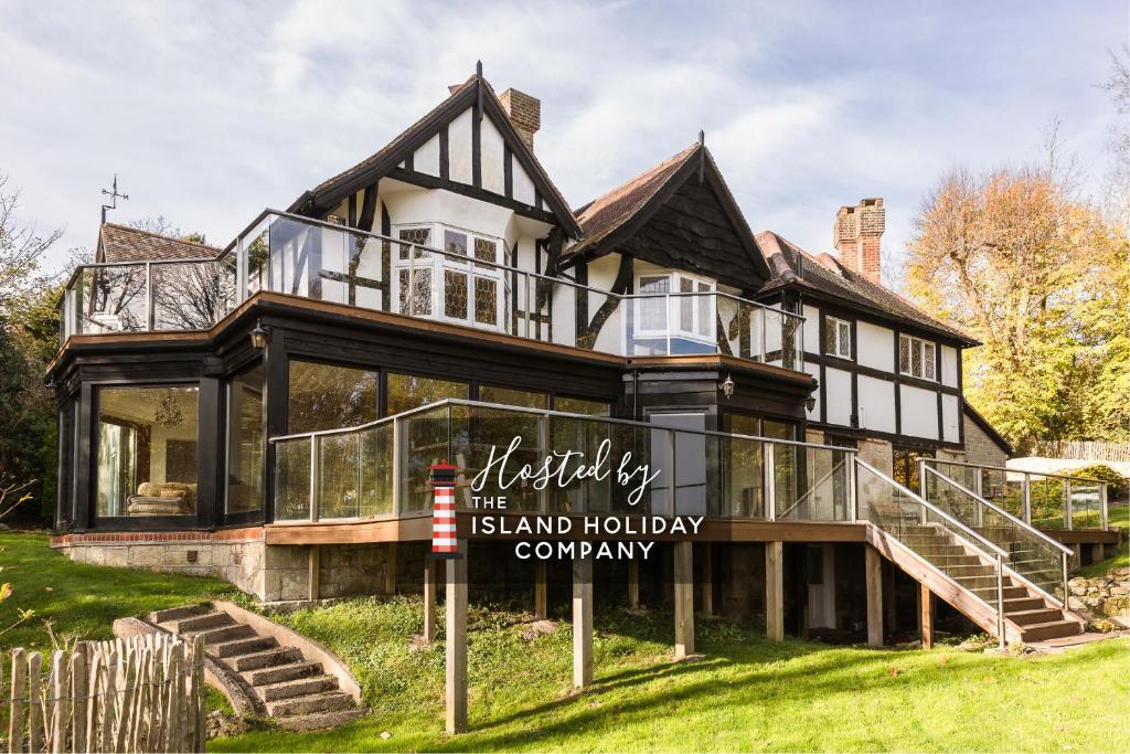 Luccombe Chine House - Luxury Clifftop Manor House with Sea Views in ...