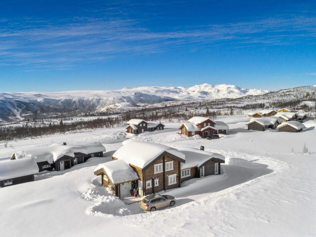 New Timber Lodge with Stunning Views & Comfort, Beitostøl (updated ...