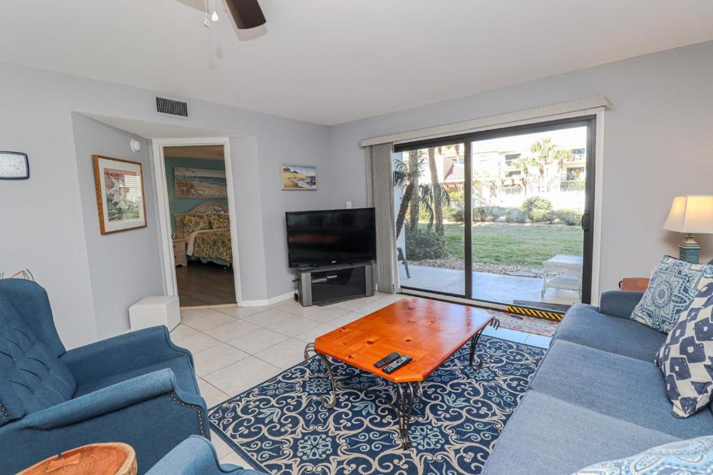 Ocean Village Club O16, St. Augustine (updated prices 2026)