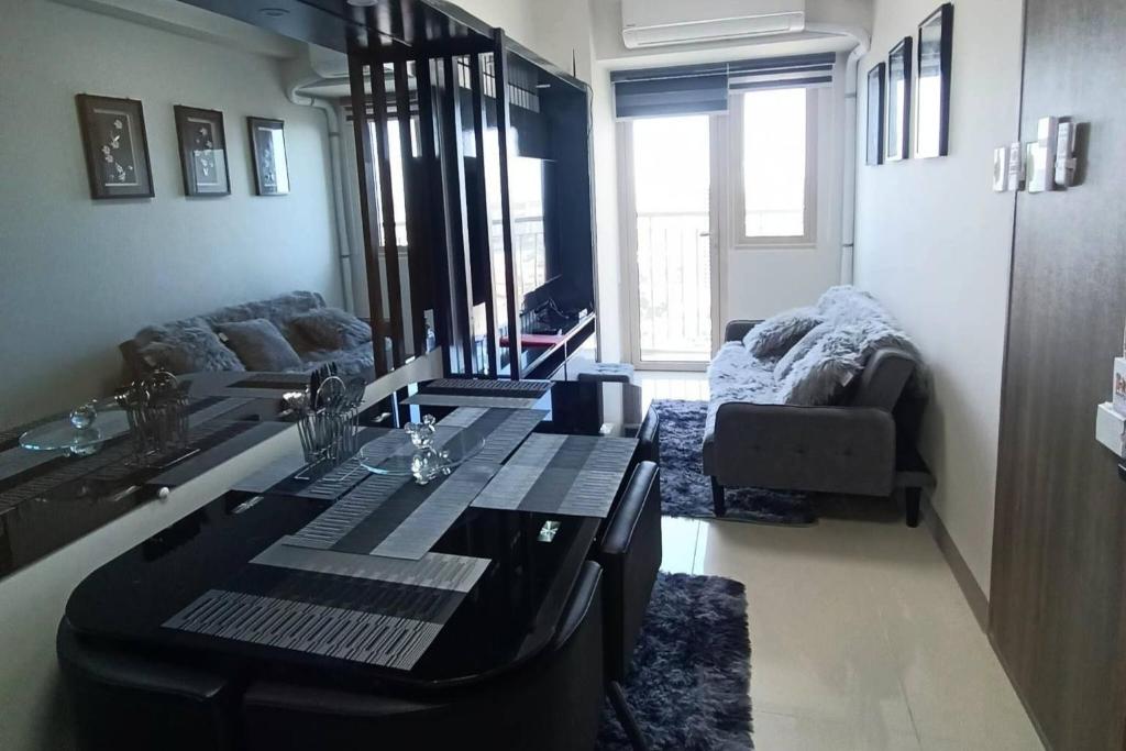 Condo With Water Views, Manila (updated prices 2026)