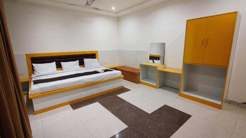 New Manya H S, Agra (updated prices 2025) New Manya H S, Agra (updated prices 2025)