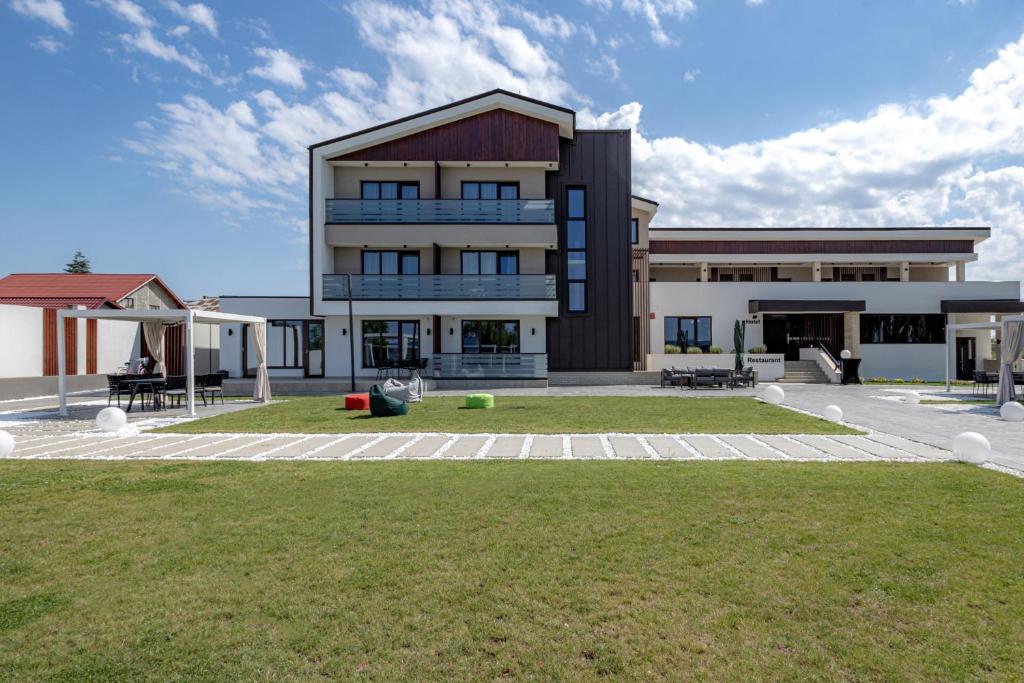 RUTA 85 Hotel Restaurant, Iugani (updated prices 2025)