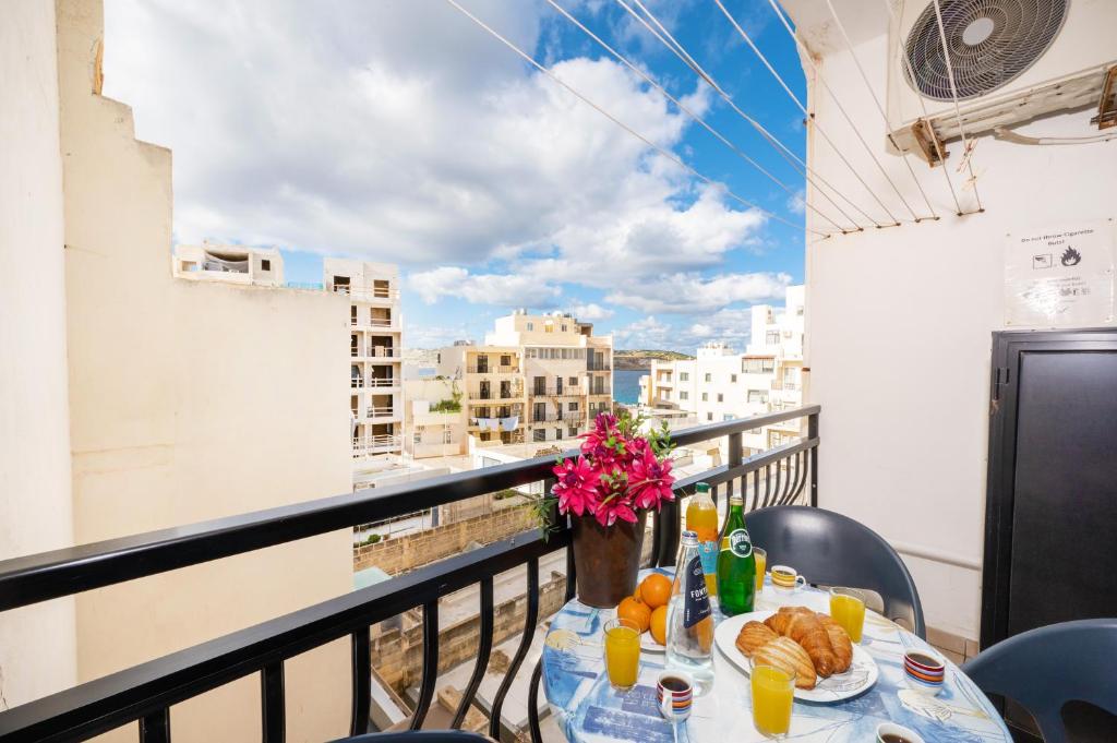 Seashells Apartments with terrace, just off the seafront in Bugibba ...