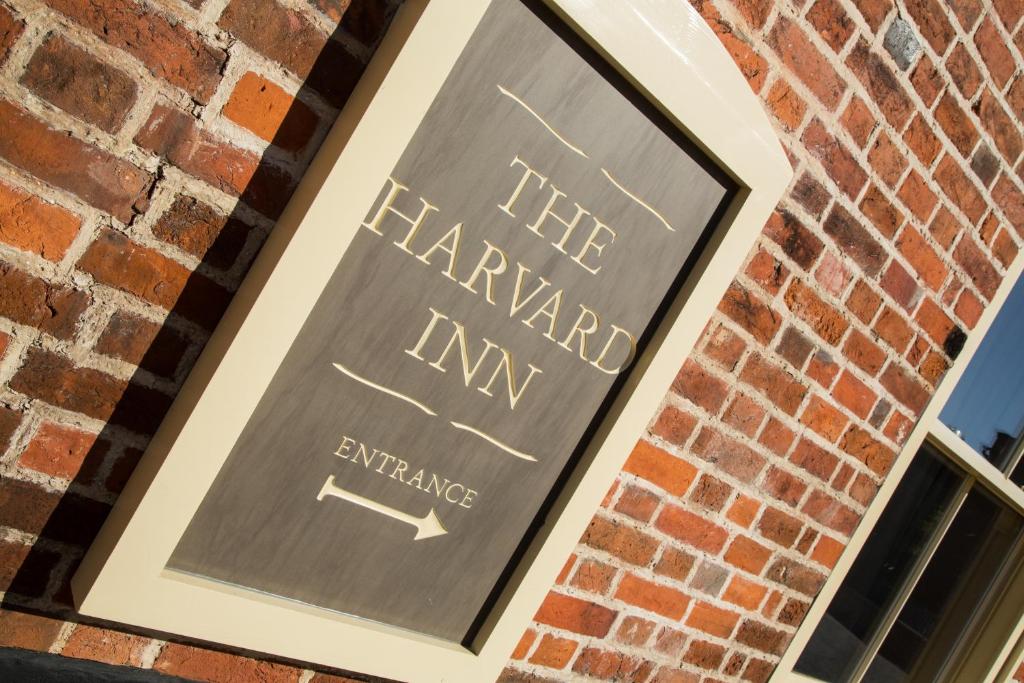 The Harvard Inn, Stock (updated prices 2025)
