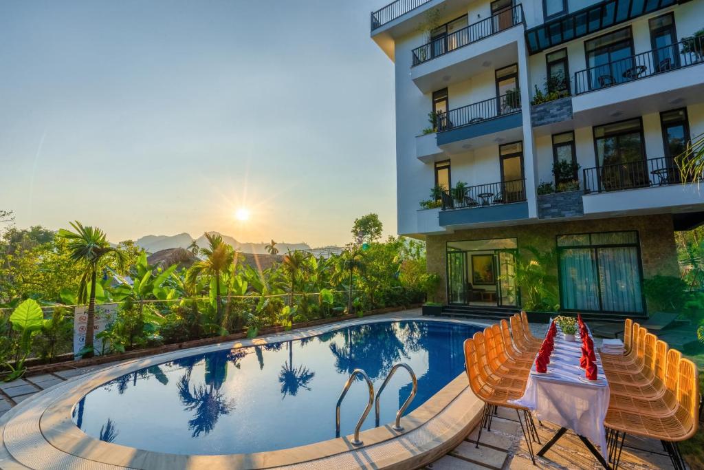 Rocky Mountain Homestay Cat Ba, Cat Ba (updated prices 2026)