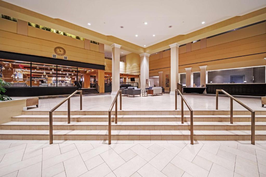 DoubleTree by Hilton Tulsa Downtown, Tulsa (updated prices 2025)