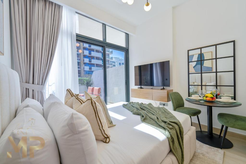 Marcopolo - Chic Studio Huge Balcony & Top-Notch Amenities, Dubai (updated prices 2025)