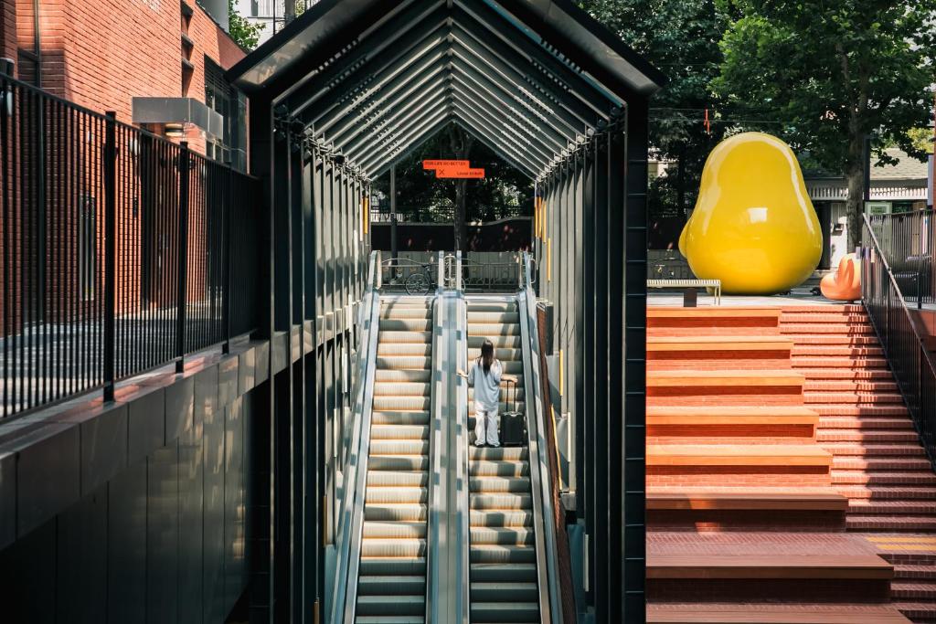 Local Stitch Creator Town Seogyo, Seoul (updated prices 2025)