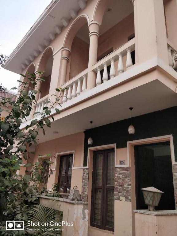 Casa Nirvana, Noida (updated prices 2025)