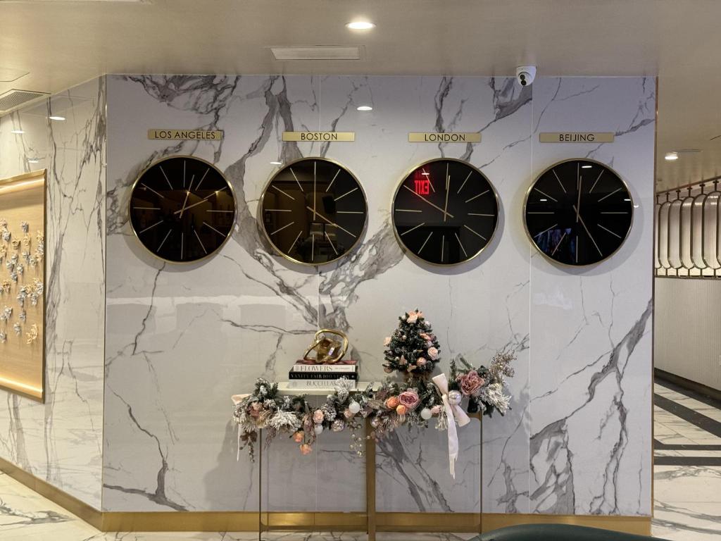 Iris Hotel Boston, Brookline (updated prices 2025)