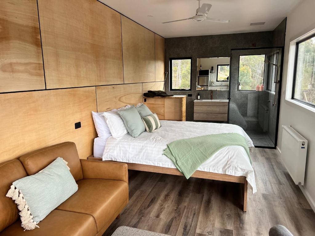 The Humpy, Launceston (updated prices 2026)