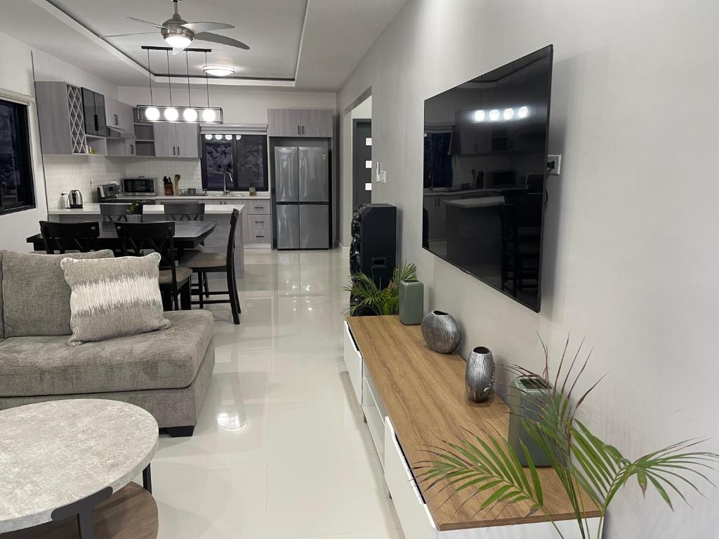 Sun Shine Luxury Villas 3 Bedroom Ocho Rios, Ocho Rios (updated prices ...