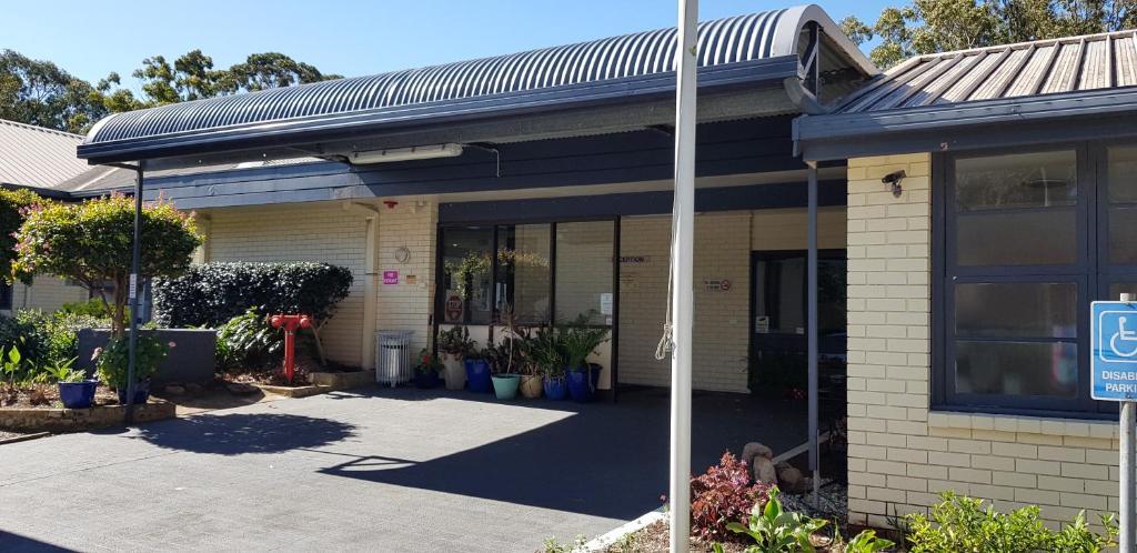 CATALINA Lake-front RETREAT, Rathmines (updated prices 2026)