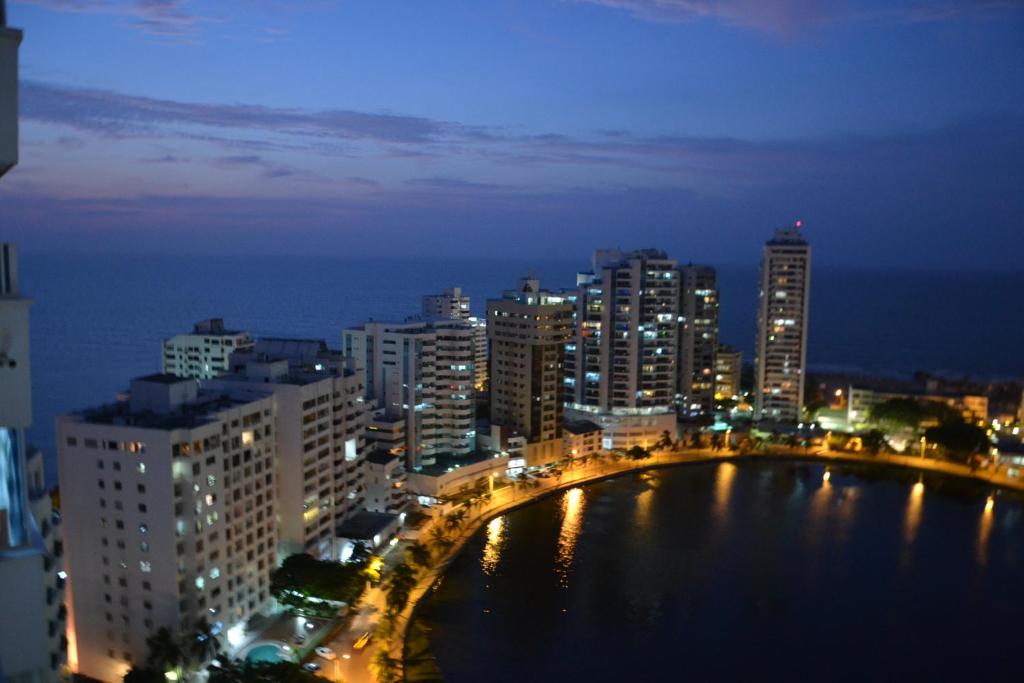 Home Beach Apartamentos Cartagena. - Cartagena