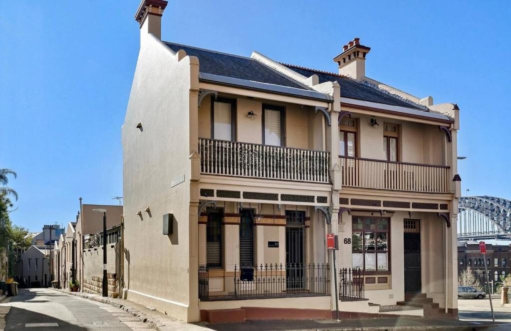 Millers Point Home Harbourside, Sydney (updated prices 2025)