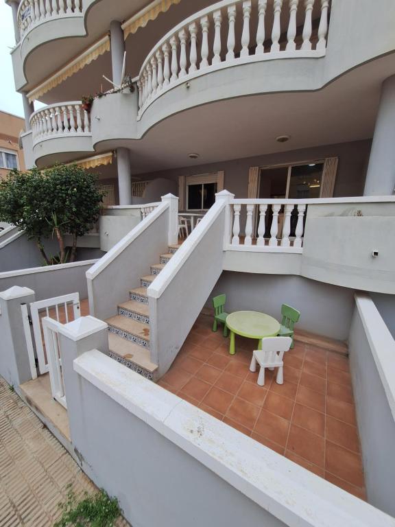 Casa Poli, Moncófar (precios actualizados 2025)
