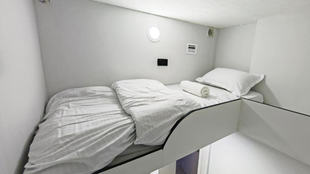 Al Barsha Partitions - Type 7, Dubai (aktualisierte Preise für 2025)