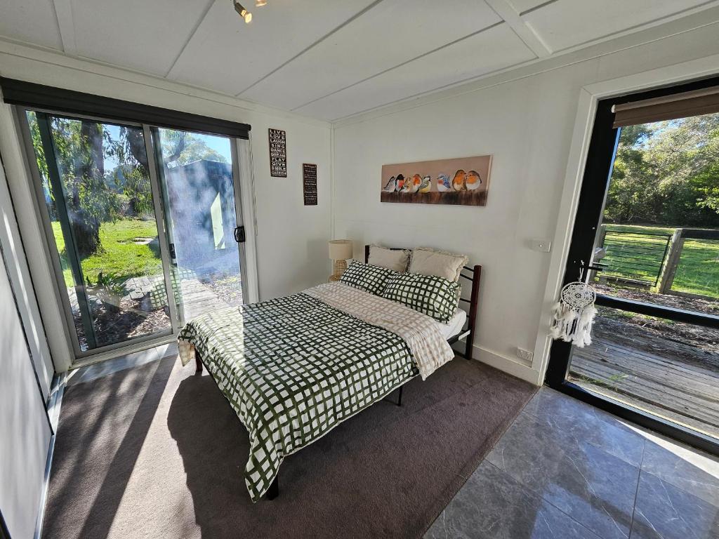 Quiet Cabin in the forest-Pearcedale, Pearcedale (updated prices 2026)