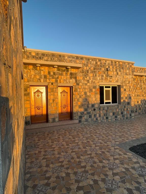 Jabal Shams, the summit house, Misfāh (updated prices 2025)