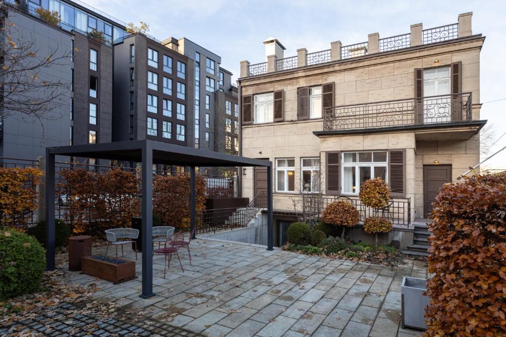 1930s Villa with Garden & Parking, Riga (aktualisierte Preise für 2024)