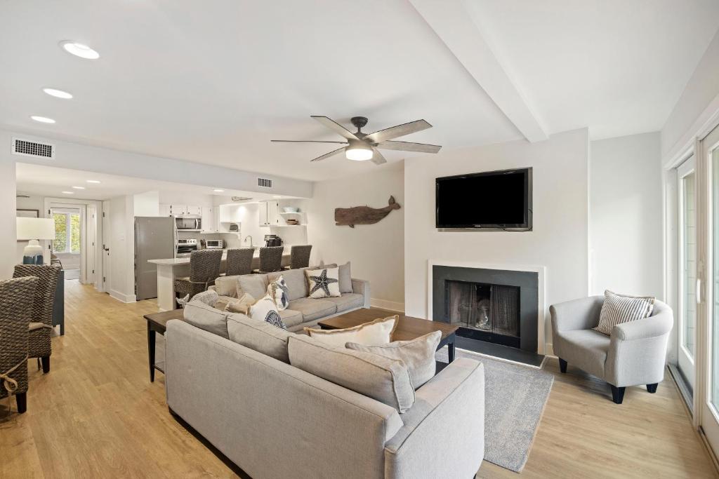 SG7C: 7C Seagrove Villa, Isle of Palms (updated prices 2025)