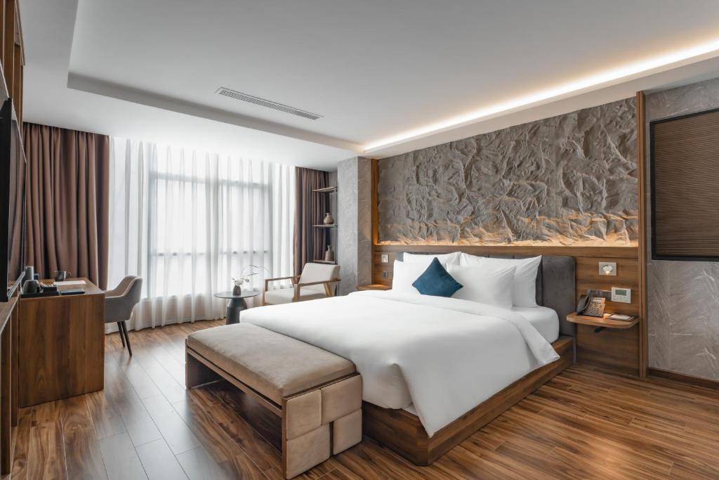 Kin Hotel Thai Van Lung, Ho Chi Minh City (updated prices 2025)
