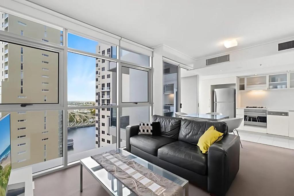 Skyline Apartments, Brisbane (updated prices 2026)