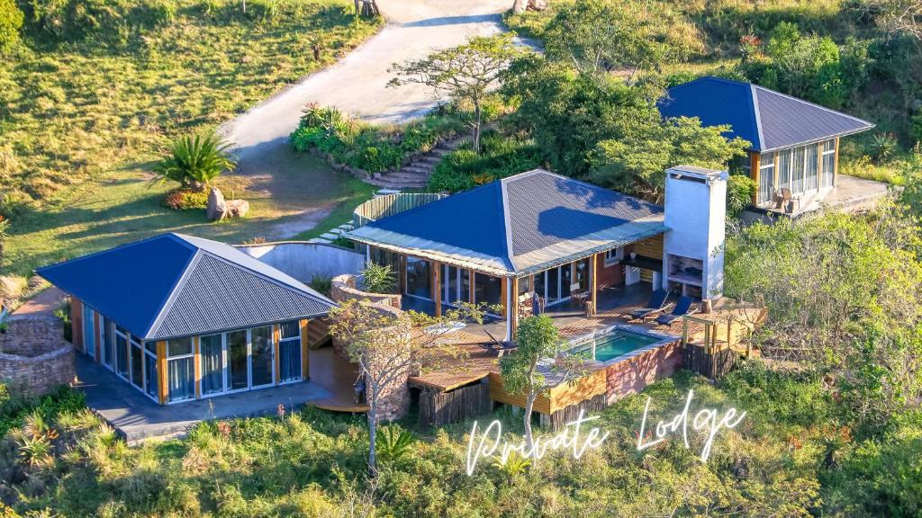 Private Bush Lodge 20mins from Salt Rock Beach, & 30mins from Ballito ...