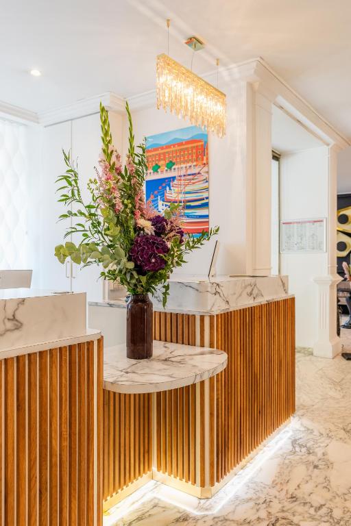 Hotel Villa Victoria, Nice (updated prices 2025)