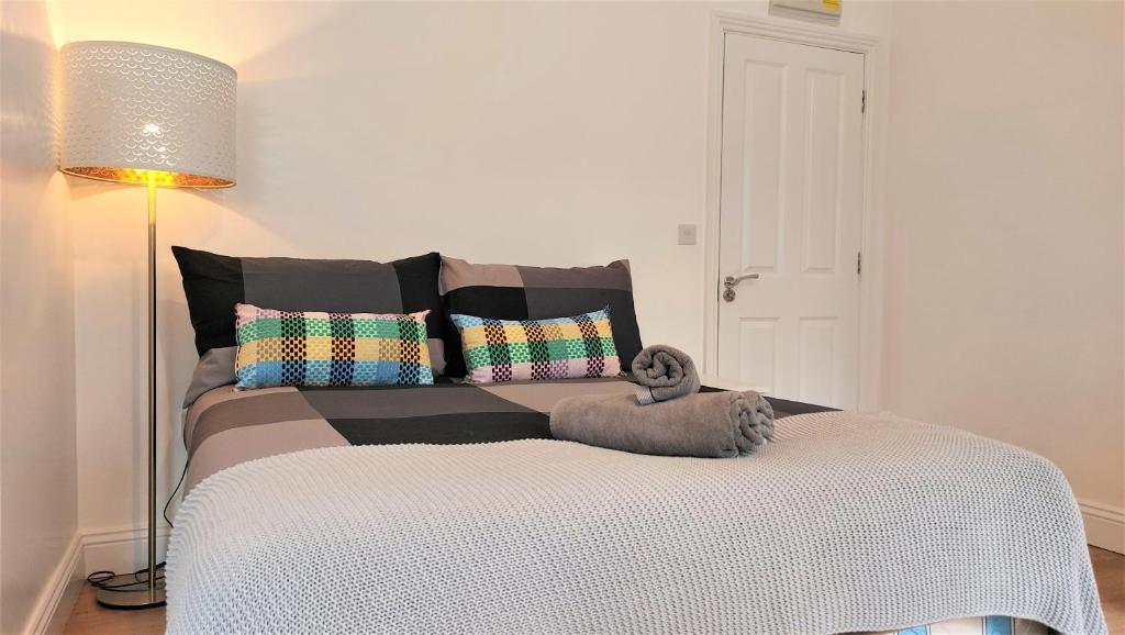 Stylish Studio Flat in Camden King's Cross Zone 1, London (updated ...