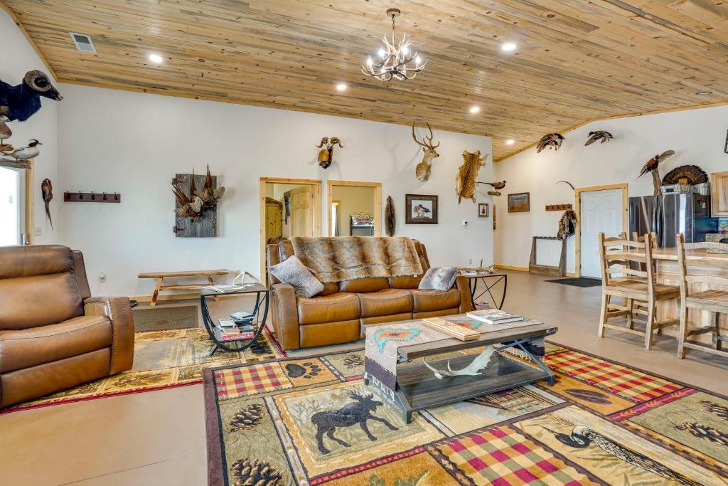 South Dakota Nature Getaway with Hot Tub, Fedora (updated prices 2025)