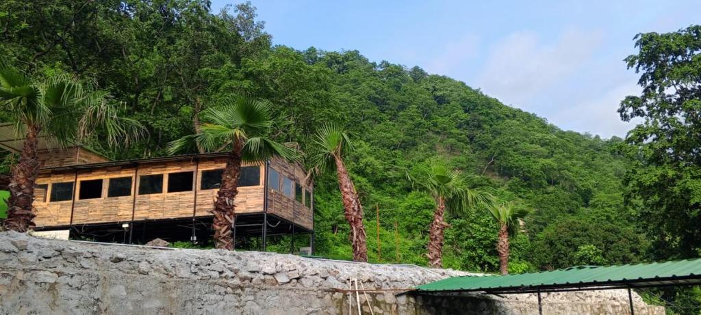 7 HILLs VIEW RESORT, Rishīkesh (updated prices 2026)