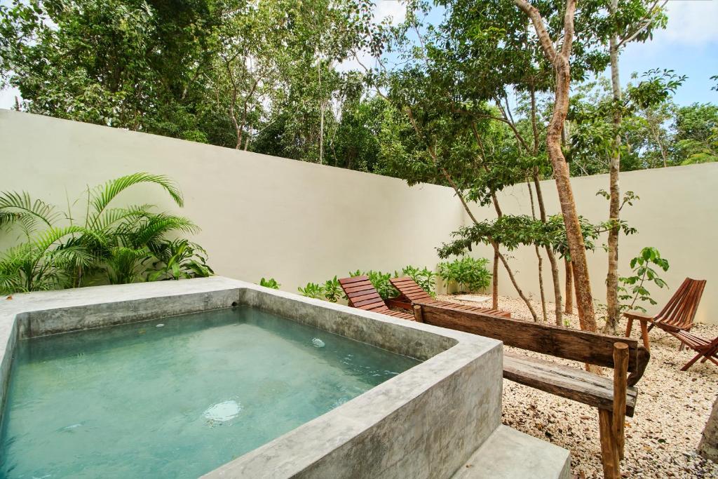 Luxury Villa with 2 Pools, Open Terraces and Sun Deck, Tulum (updated ...